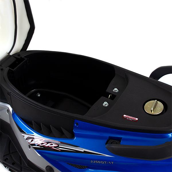 Lexmoto | Matador 50 | JJ50QT-17 | Lexmoto Scooters | 50cc Moped ...