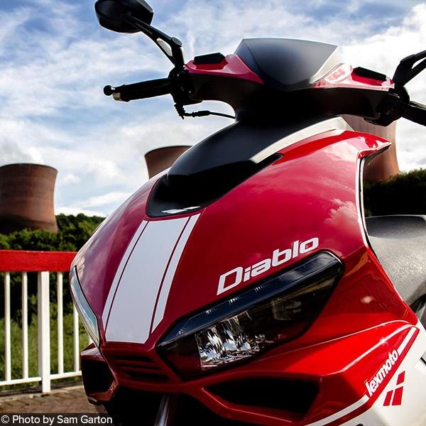 Lexmoto | Diablo 125 | LJ125T-8M | Lexmoto Scooters | 125cc Scooter ...