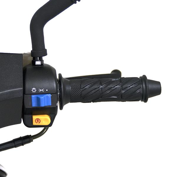 Lexmoto FMR 125 125cc Scooter | WY125T-74R | Lexmoto Motorcycles and ...